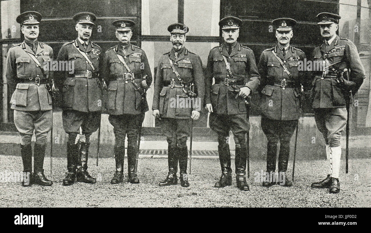 King George V & army leaders, December 1918 Stock Photo - Alamy