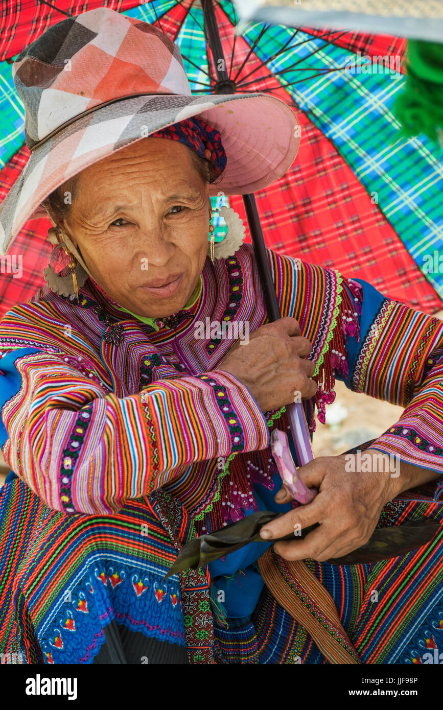 Colorful Hmong tribal people in Cau Cau Market Northern Vietnam Stock ...