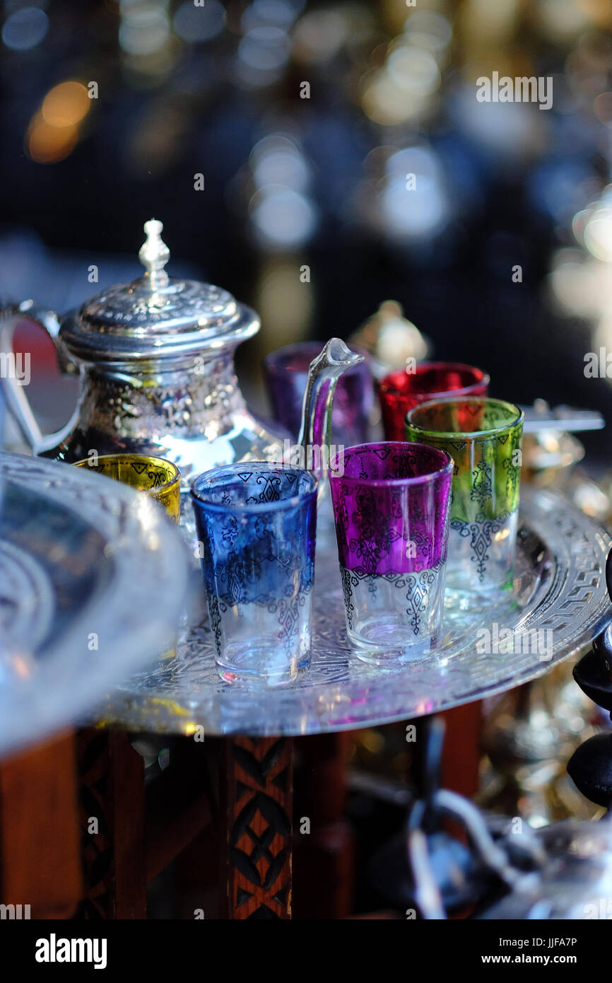 Traditional Moroccan tea pot and glasses, Marrakech, Morocco Stock ...