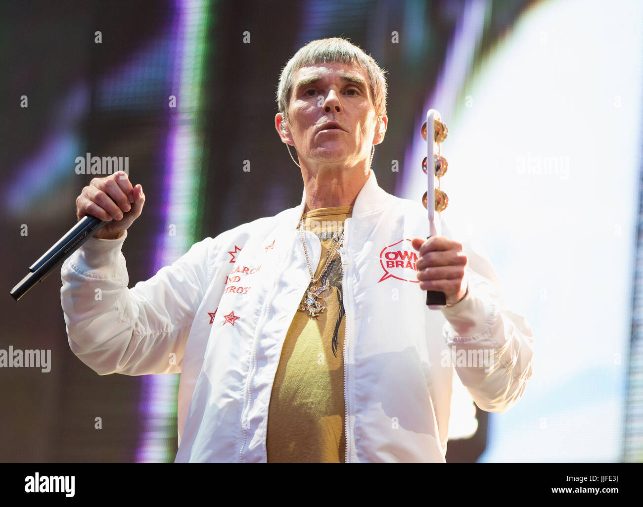 Ian Brown Singer High Resolution Stock Photography and Images - Alamy
