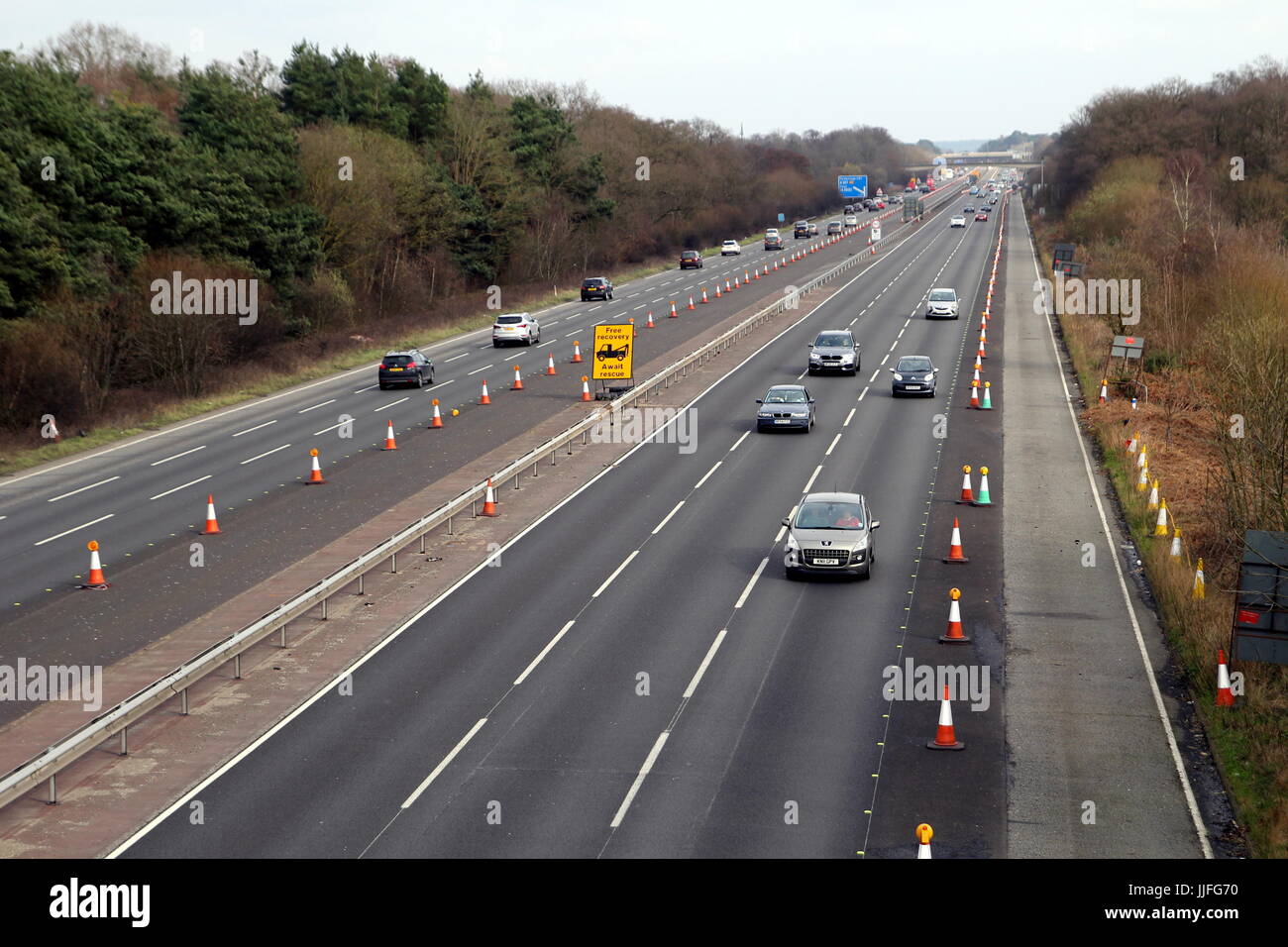 Roadworks in hampshire hi-res stock photography and images - Alamy