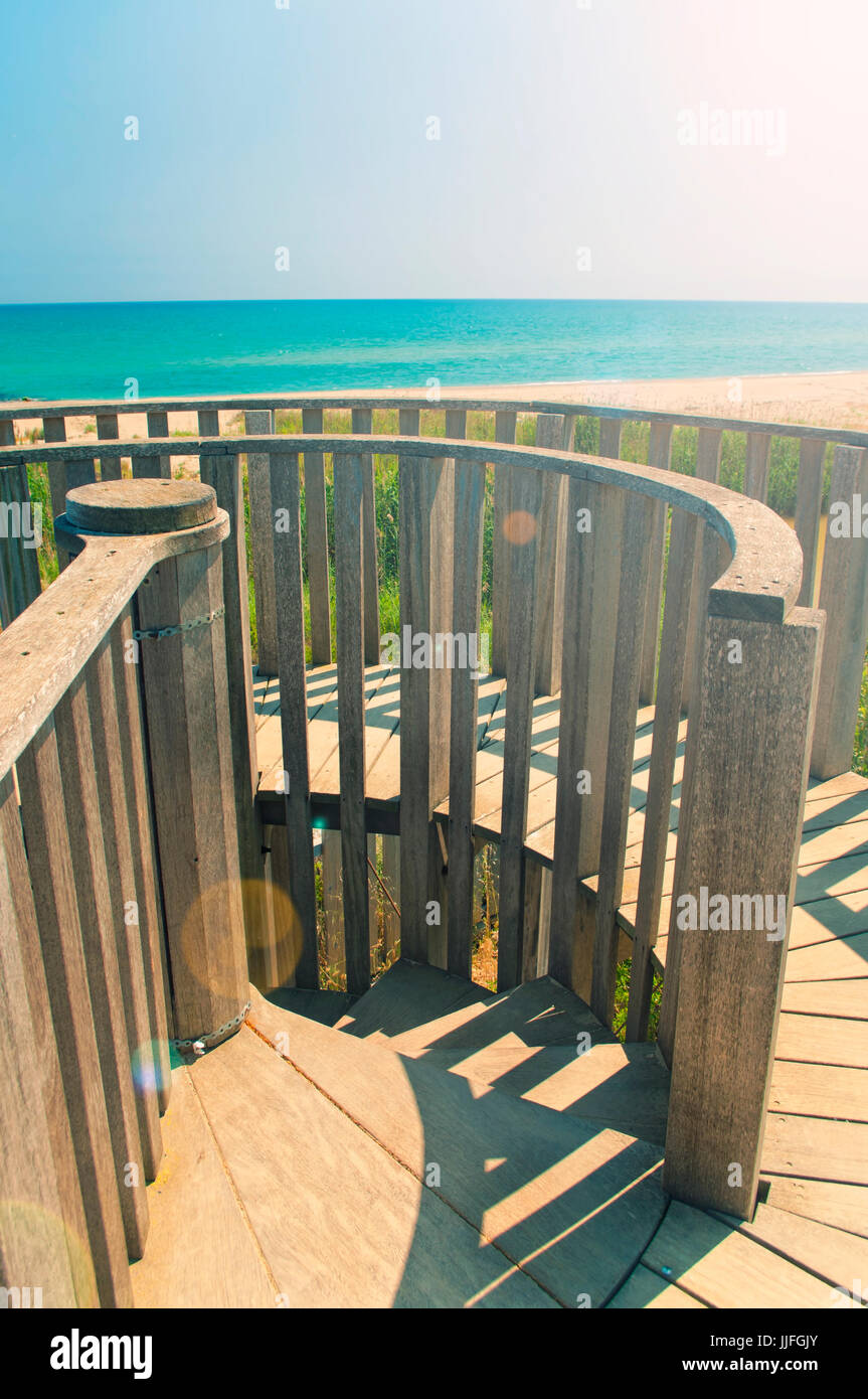 Wooden observation platform structure hi-res stock photography and ...