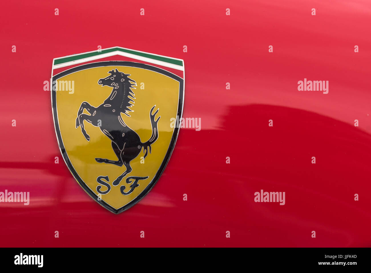 Ferrari badge hi-res stock photography and images - Alamy