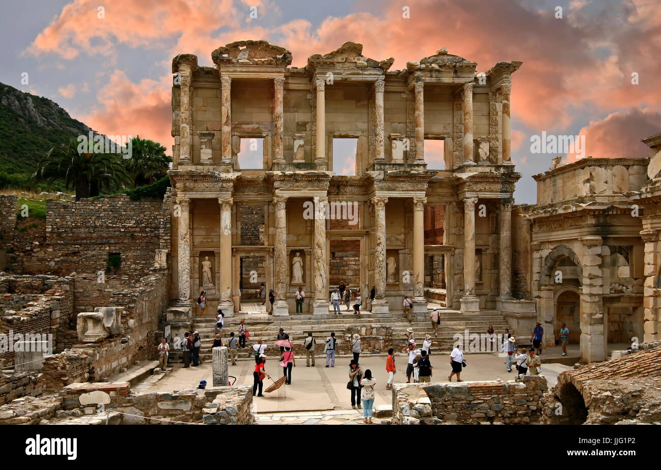 Celsus library in Ephesus Stock Photo - Alamy