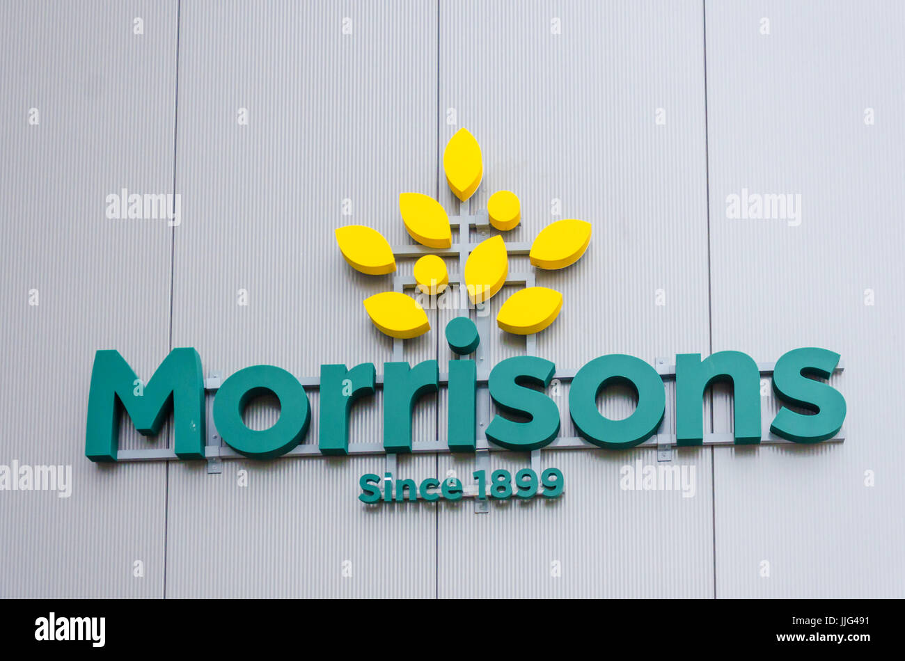 Morrisons logo hi-res stock photography and images - Alamy