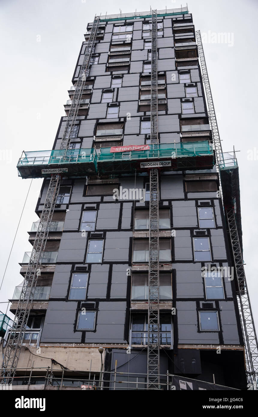 Construction tower block hi-res stock photography and images - Alamy