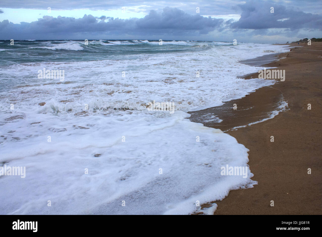 Rough surf hi-res stock photography and images - Alamy