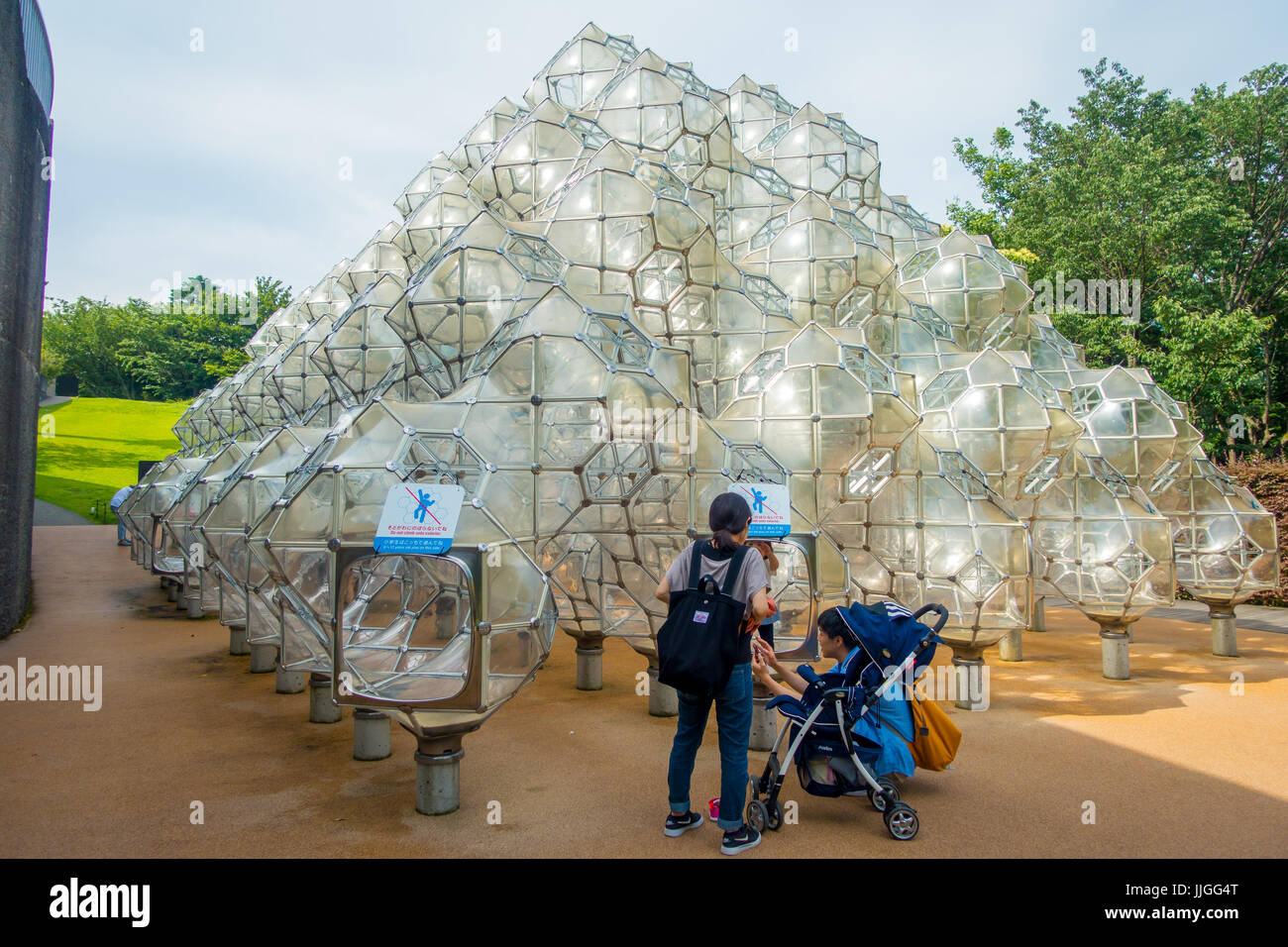 HAKONE, JAPAN - JULY 02, 2017: The Soap Bubble Castle, Hakone Open-Air ...