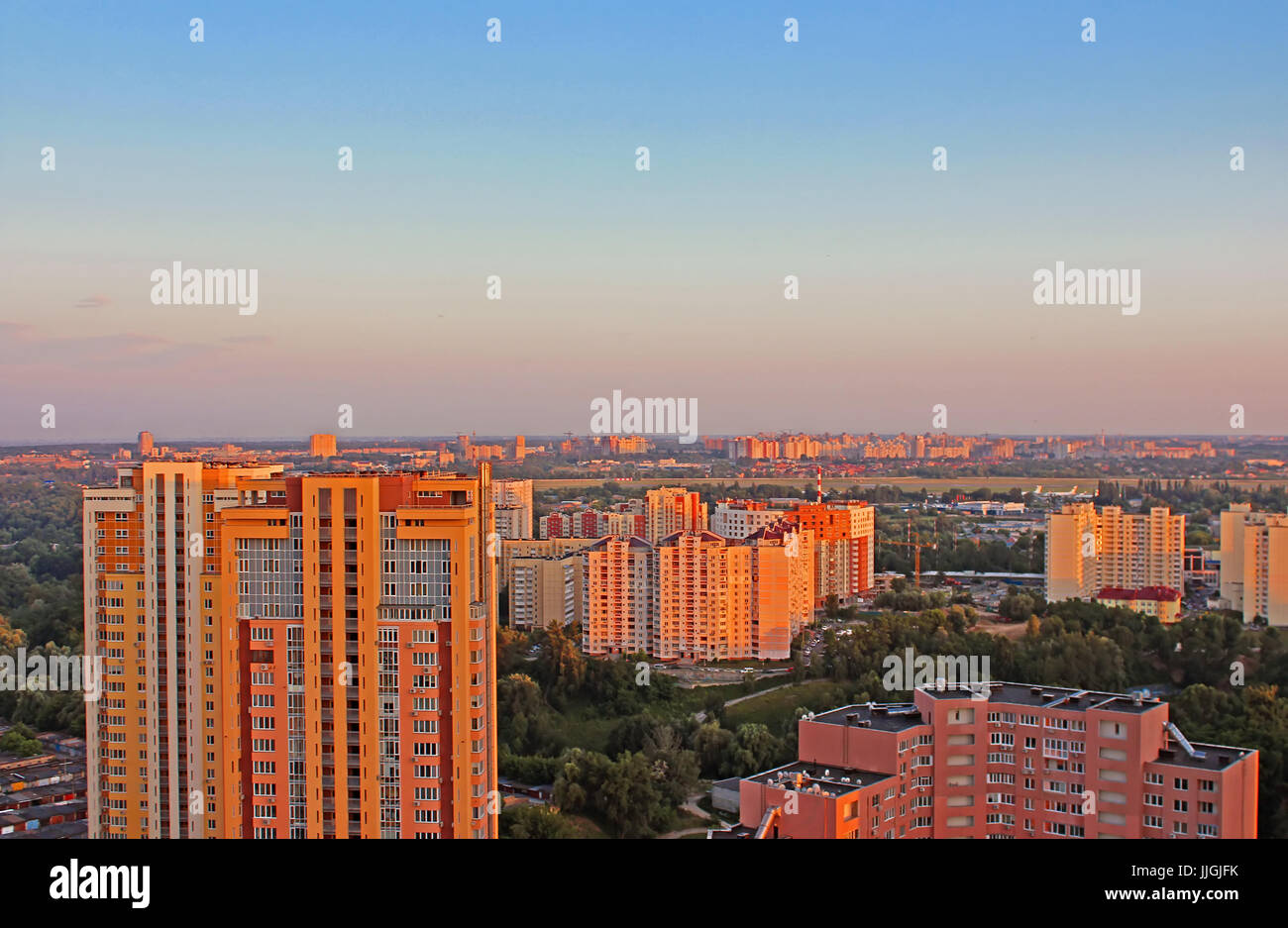 Kiev ukraine high rise apartment building hi-res stock photography and ...