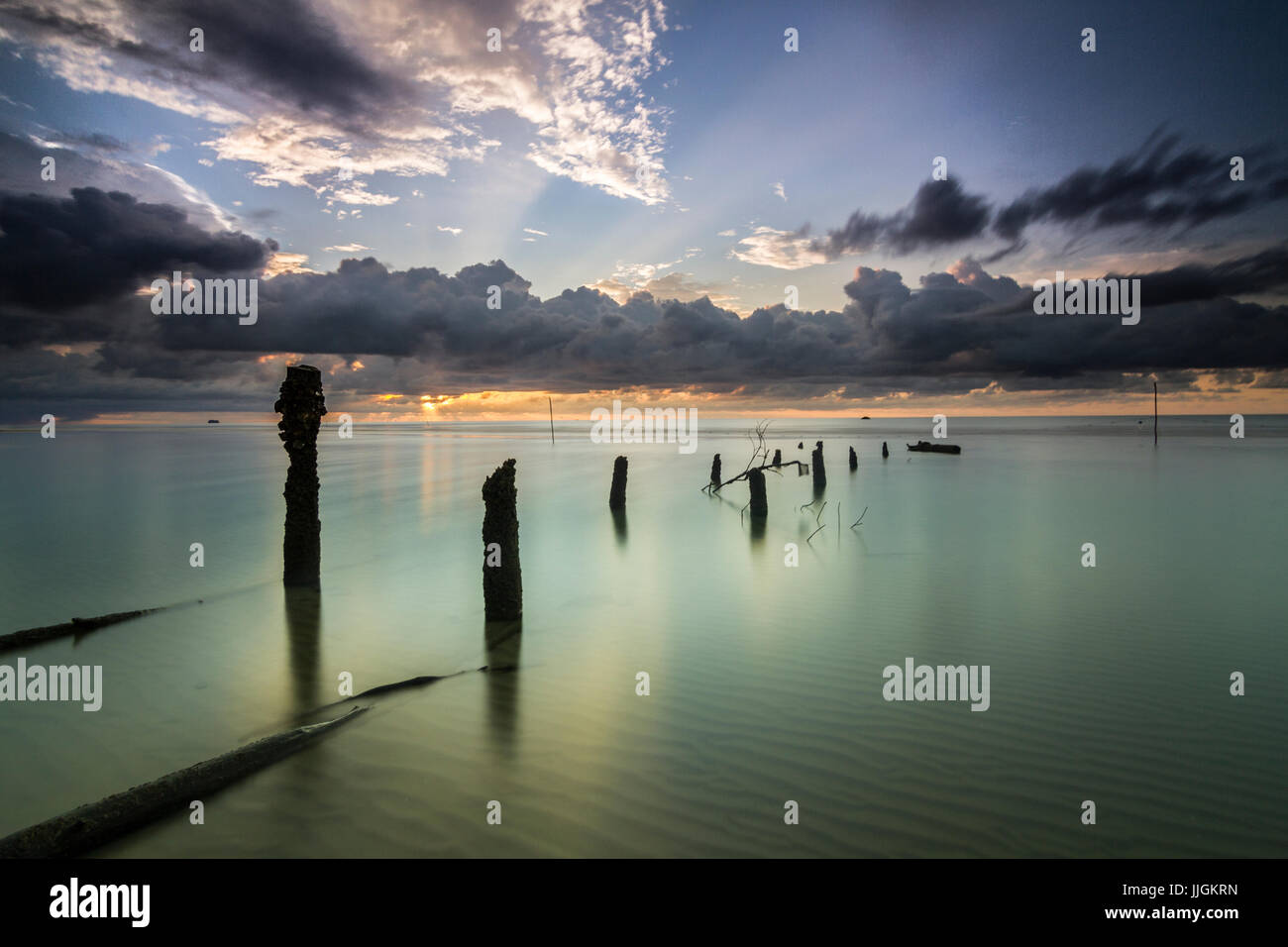 Papar hi-res stock photography and images - Alamy