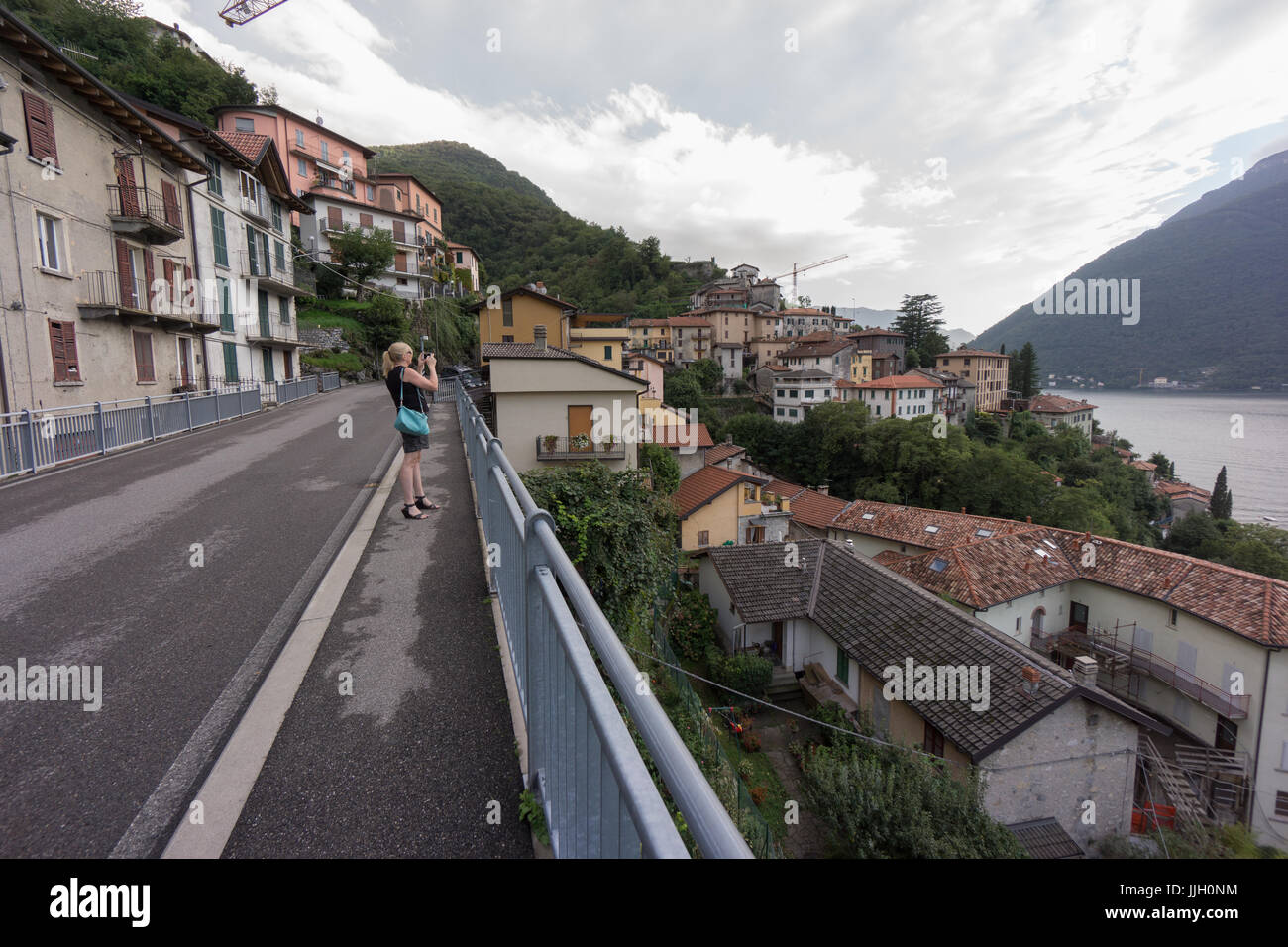 Como lake road hi-res stock photography and images - Alamy