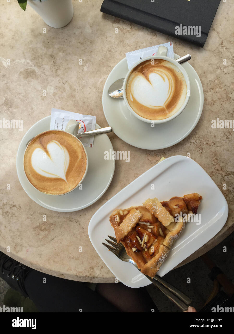 Europe coffee house hi-res stock photography and images - Alamy