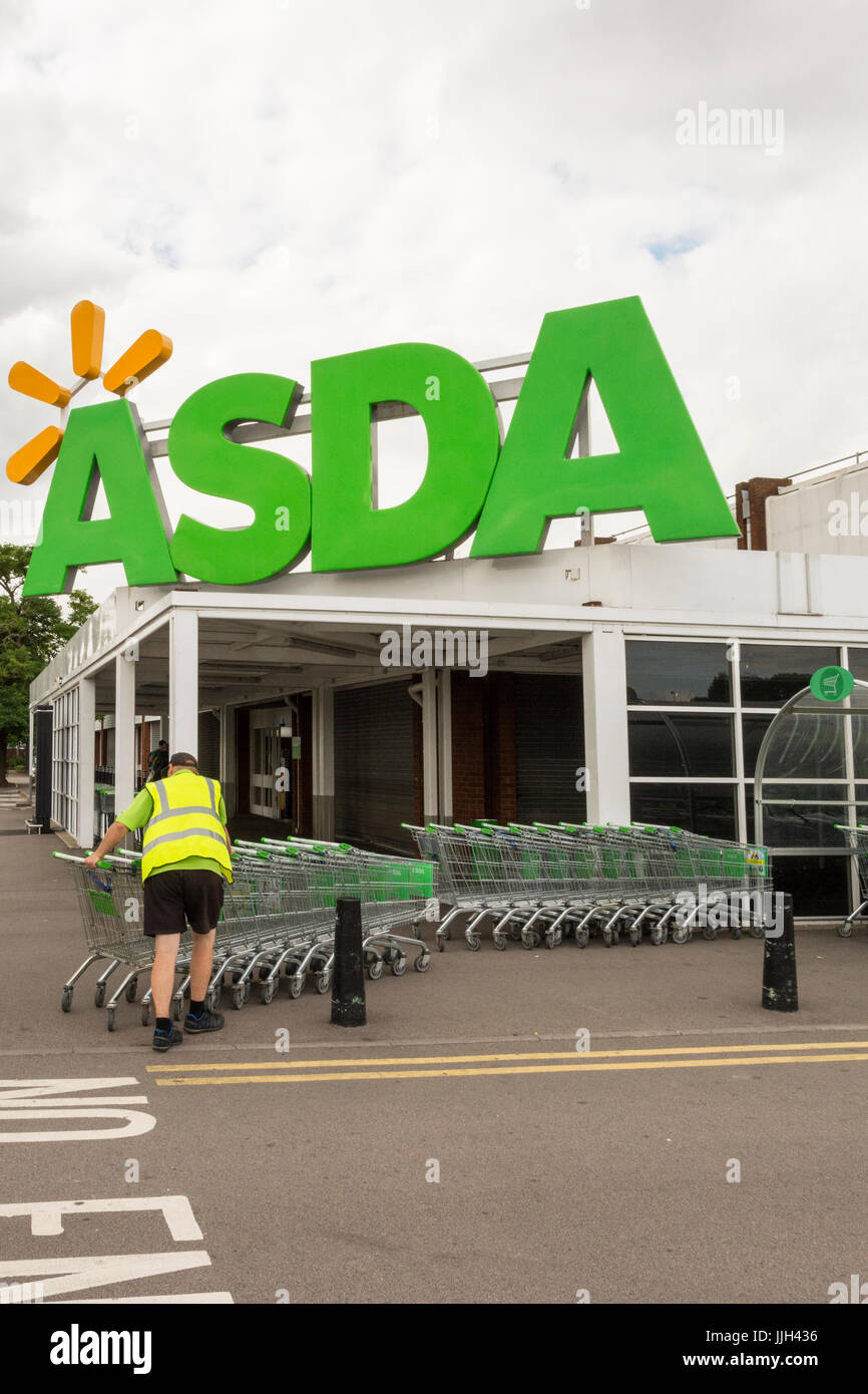 Asda logo hi-res stock photography and images - Alamy