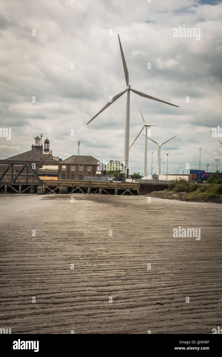 Essex wind turbines hi-res stock photography and images - Alamy