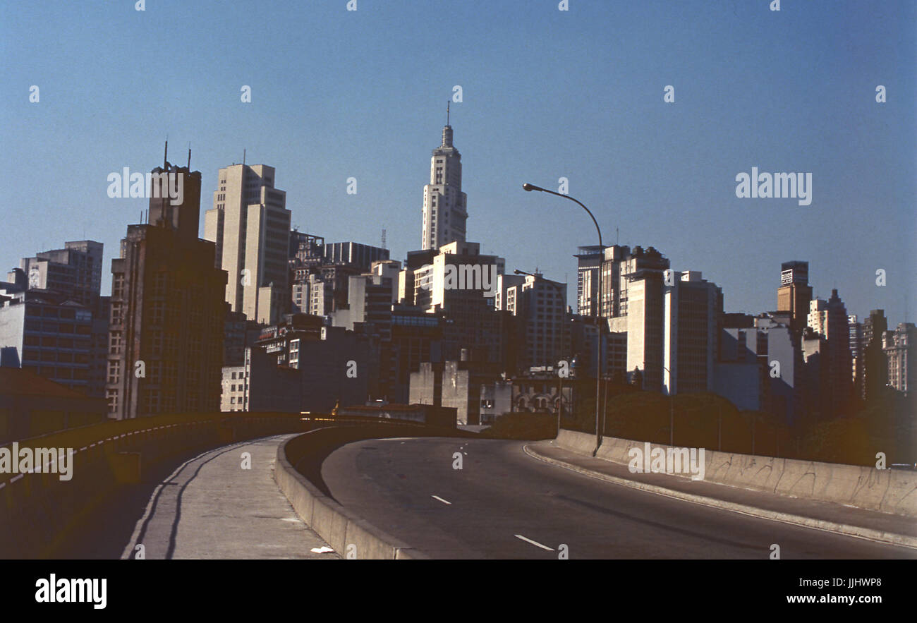 Edificio banespa hi-res stock photography and images - Alamy