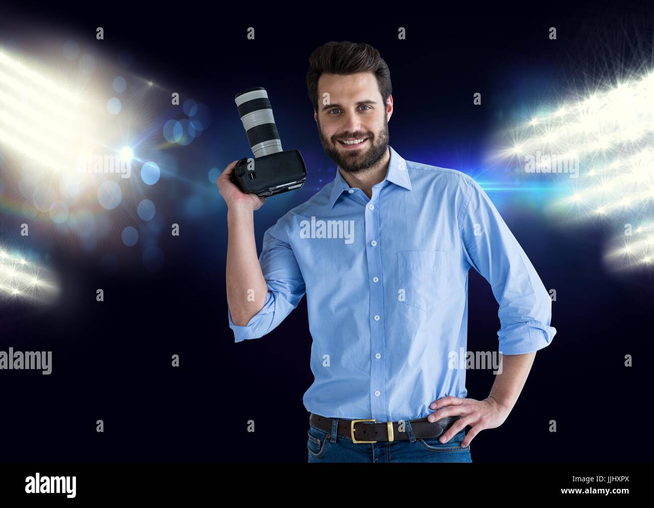 Photographer behind the camera hi-res stock photography and images - Alamy