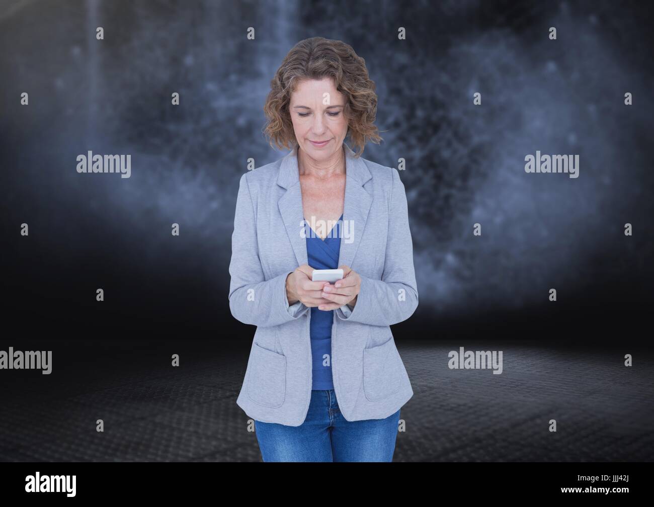 Darkness wireless hi-res stock photography and images - Alamy