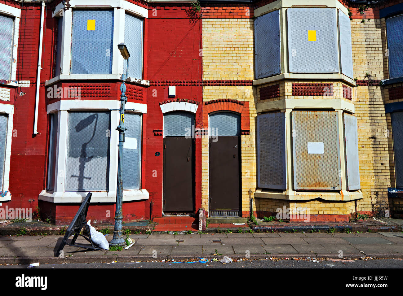 Derelict houses liverpool channel 4 hi-res stock photography and images ...