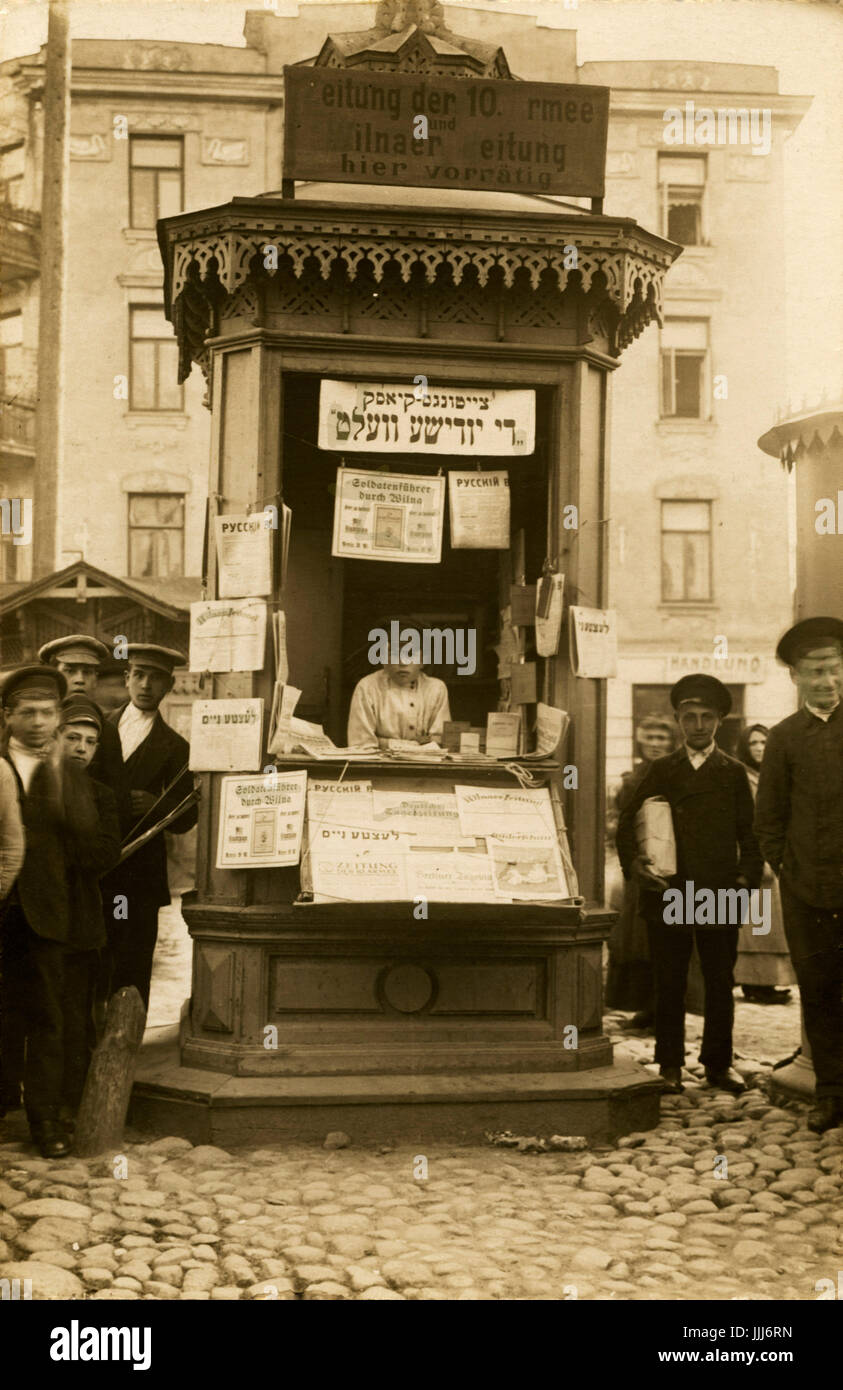Newspaper Kiosk selling 'Die Yiddisher Welt/The Yiddishe World' in ...
