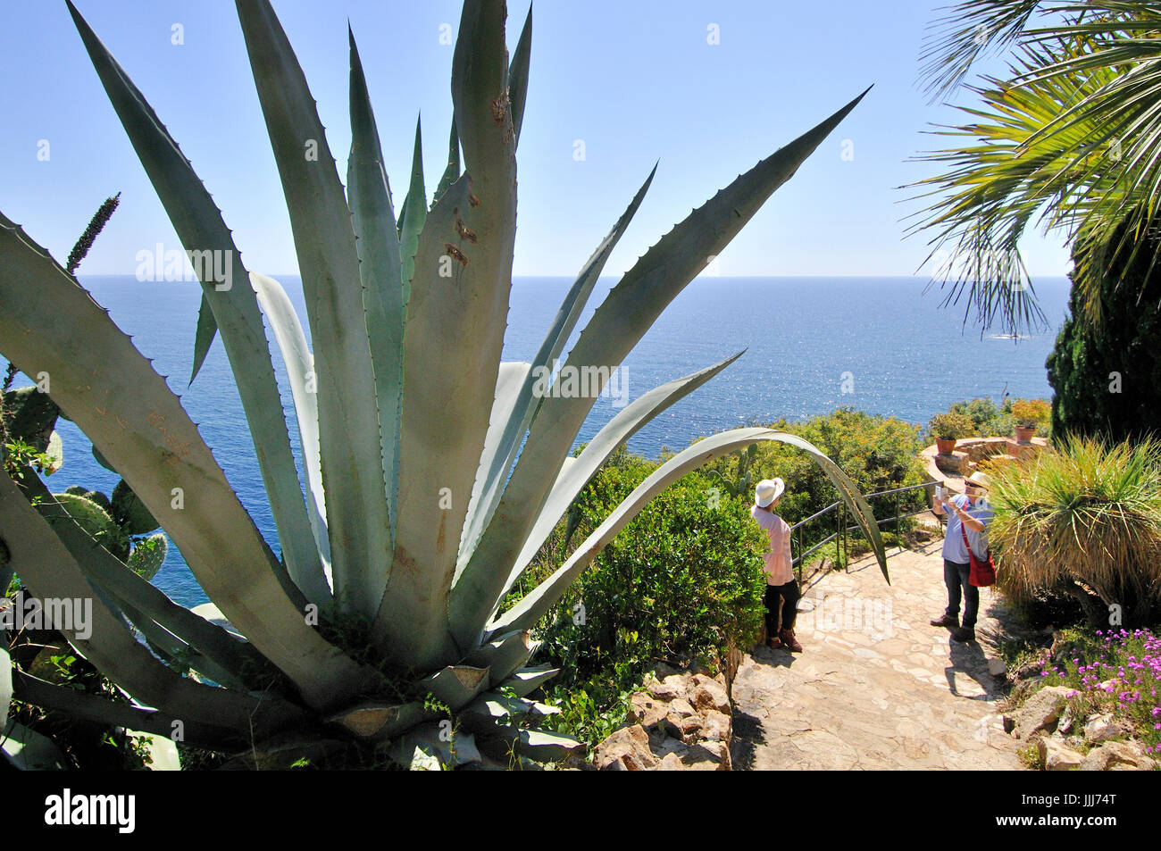 Marimurtra botanical garden girona hi-res stock photography and images ...