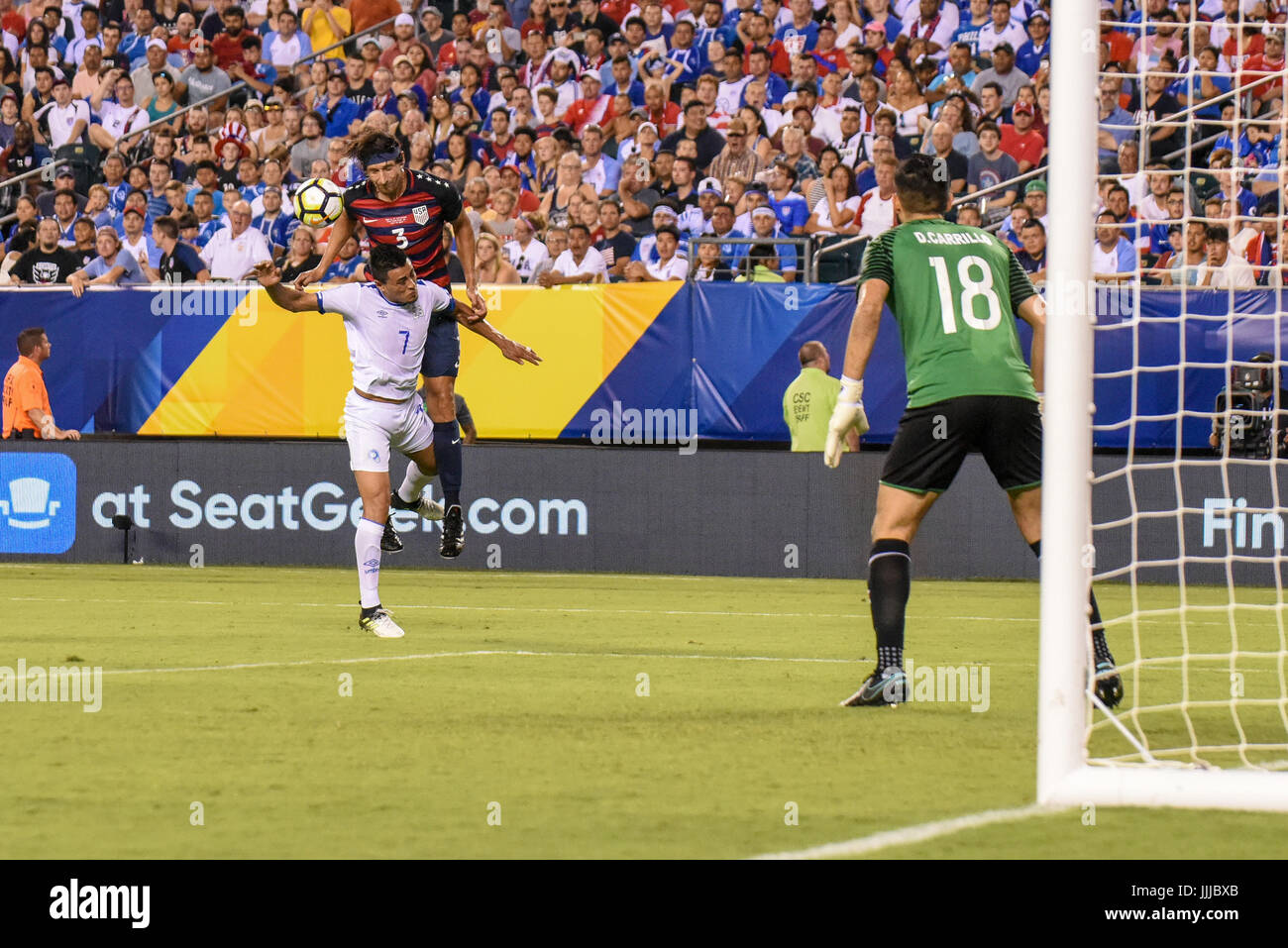 Omar gonzalez jumping hi-res stock photography and images - Alamy
