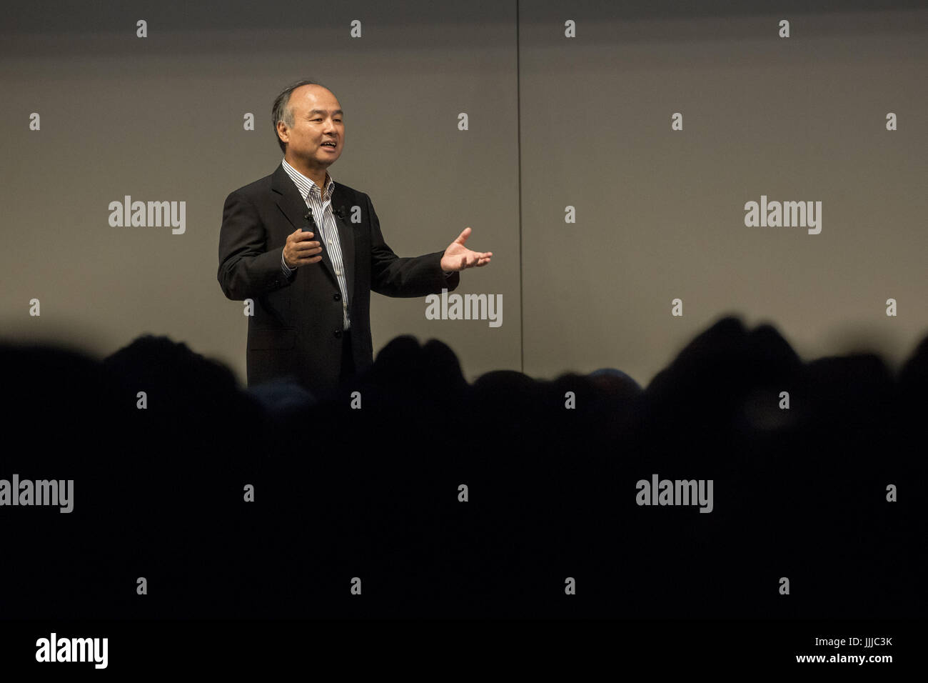 Masayoshi son softbank group corp hi-res stock photography and images ...