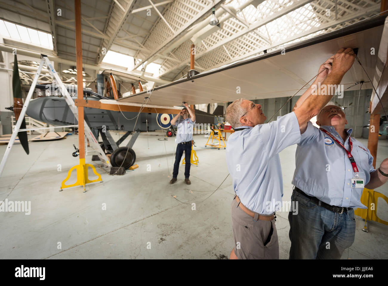 Rare first world war de havilland dh9 aircraft hi-res stock photography ...