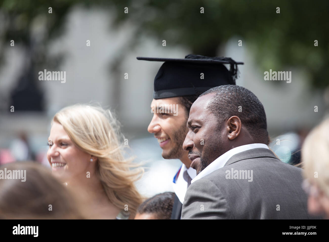 Cardiff university graduation hi-res stock photography and images - Alamy