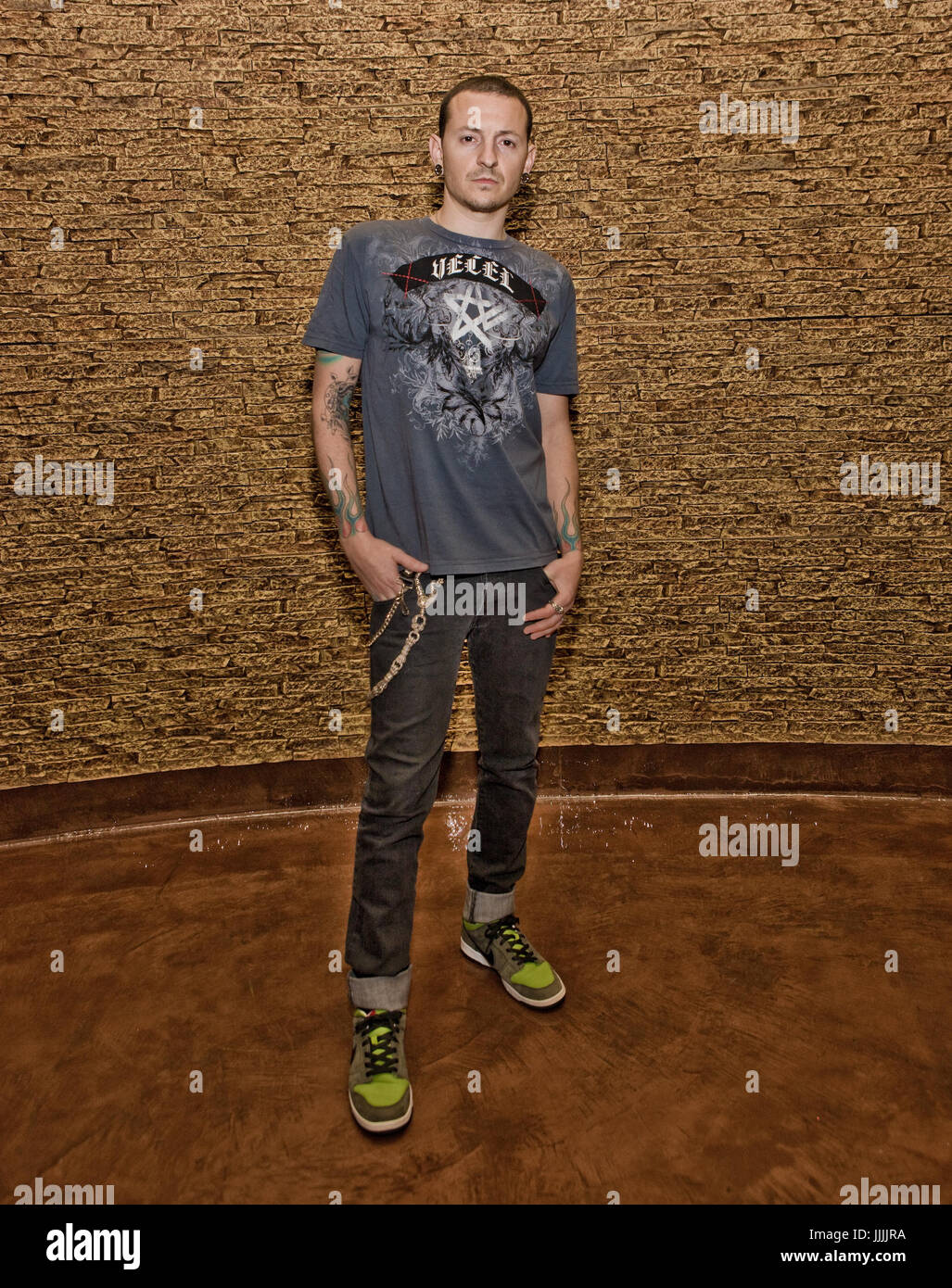 FILE PICS: 20th July 2017. Chester Bennington of Linkin Park dies aged ...