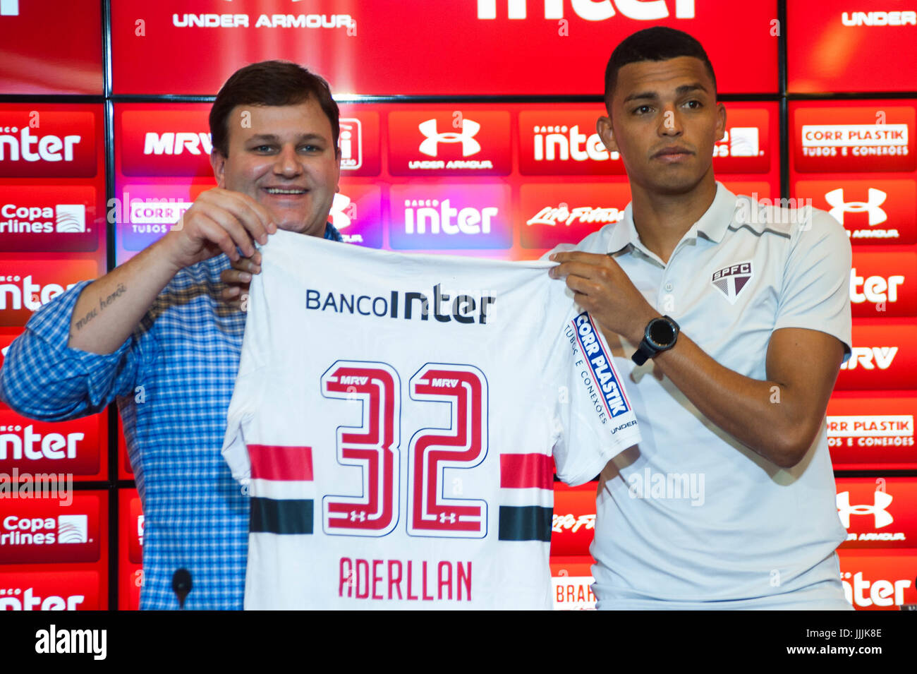 Vinicius pinotti hi-res stock photography and images - Alamy