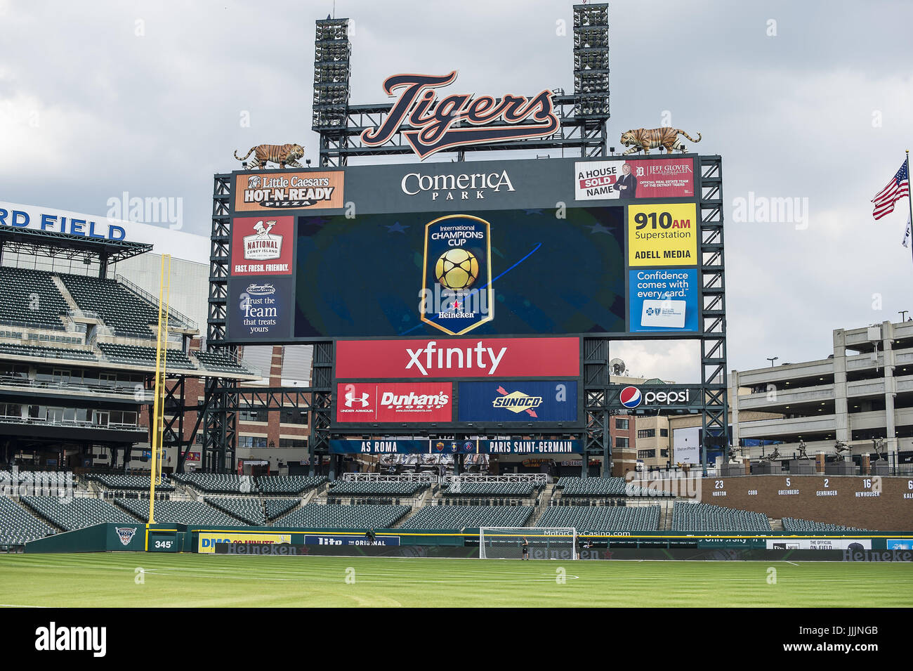 Comerica park scoreboard hi-res stock photography and images - Alamy