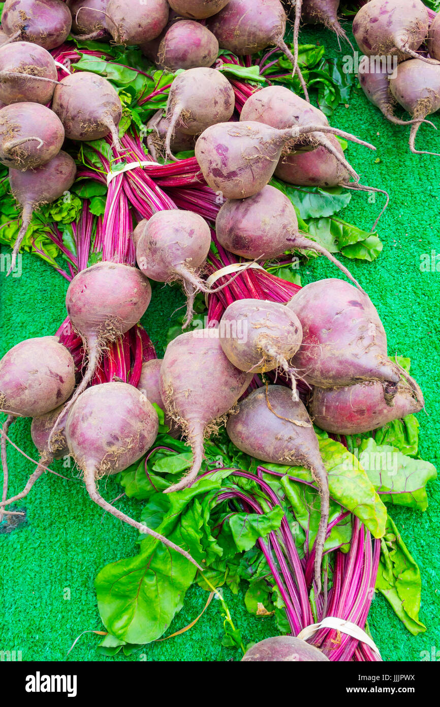 Beetroot market stall hi-res stock photography and images - Alamy