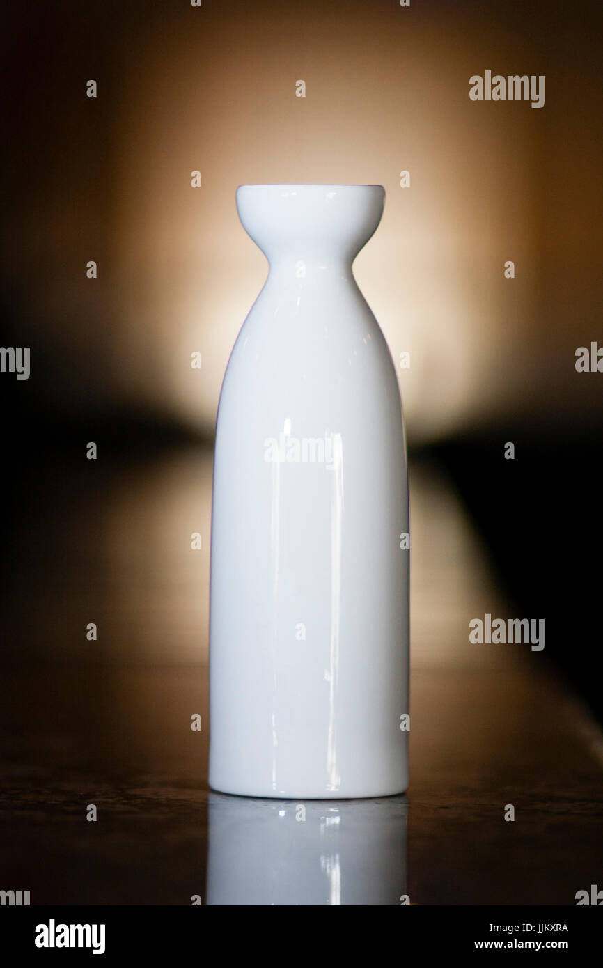 Sake container hi-res stock photography and images - Alamy
