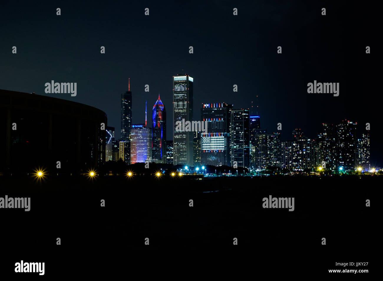chicago lakefront skyline at night by Shedd Aquarium Stock Photo - Alamy