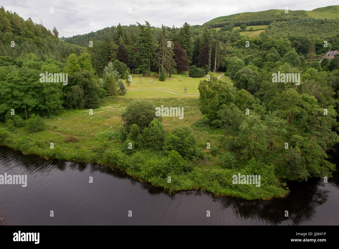 The view from the Lake Vyrnwy Dam & RSPB Nature Reserve in the Berwyn ...