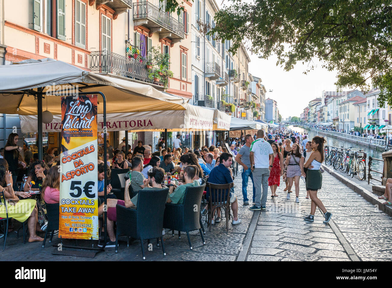 Navigli district hi-res stock photography and images - Alamy