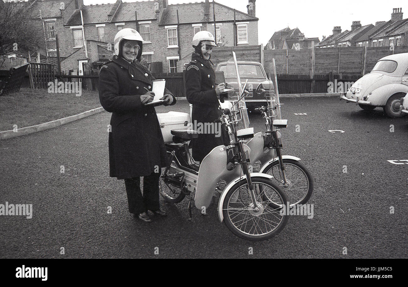 Historical traffic 1970s hi-res stock photography and images - Alamy