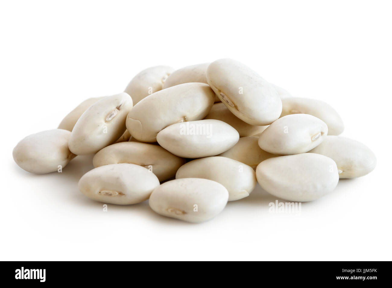 Heap of dry butter beans isolated on white Stock Photo - Alamy