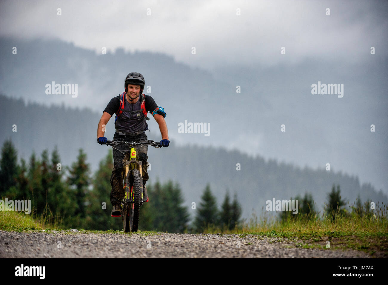 Ebike suspension hi-res stock photography and images - Alamy