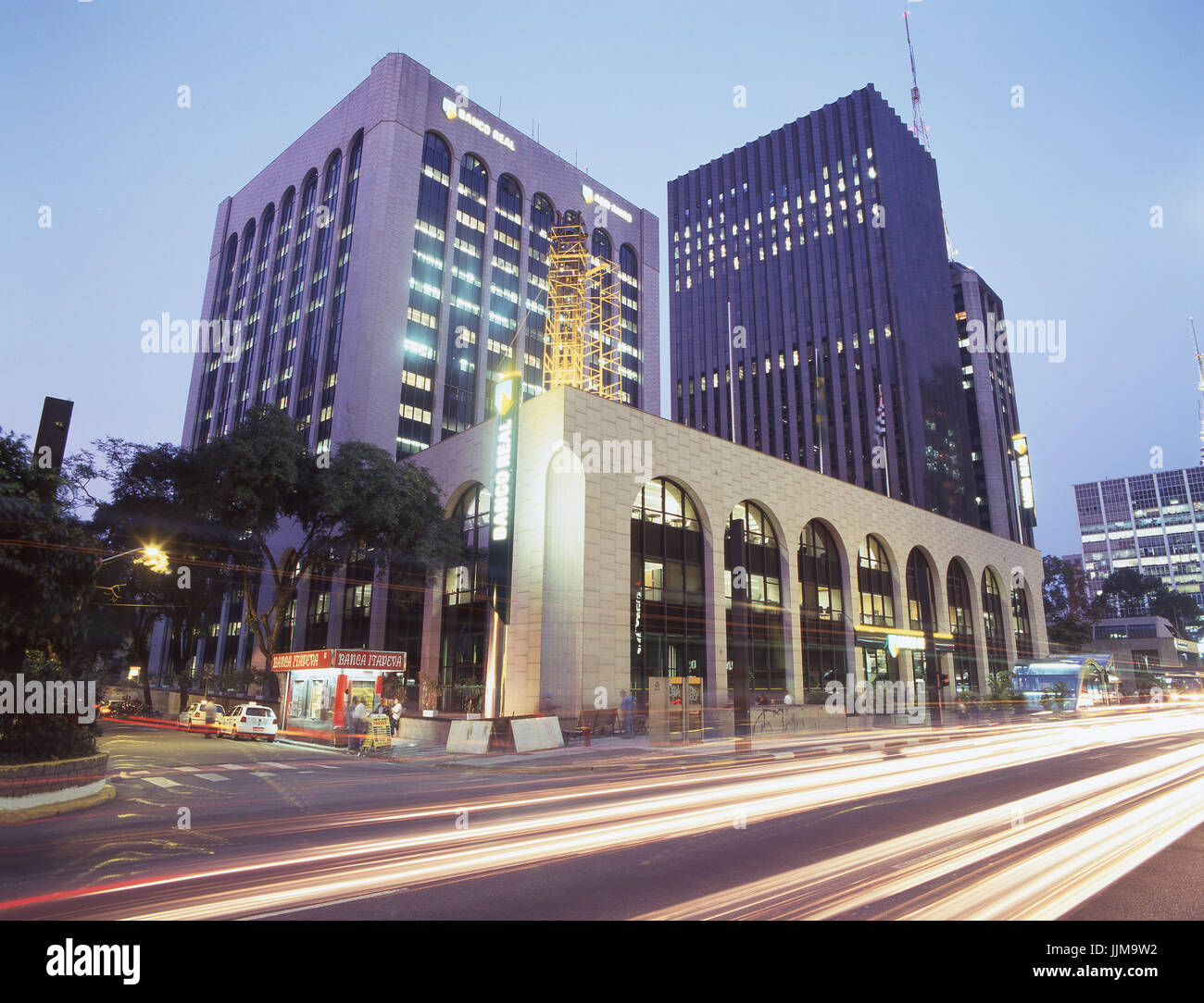 Banco Real, Avenida Paulista, São Paulo, Brazil Stock Photo - Alamy