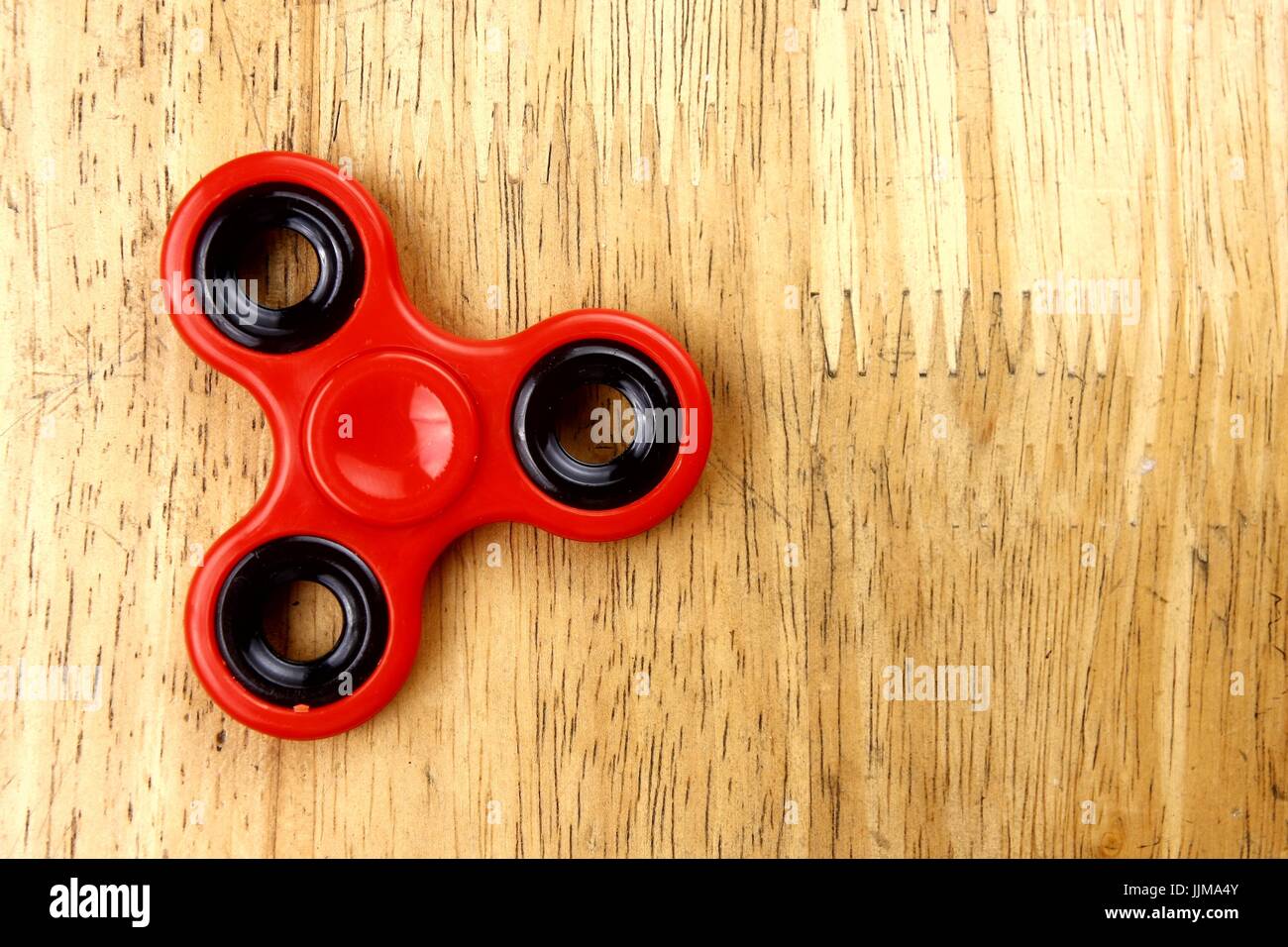 Hand spin the table hi-res stock photography and images - Alamy