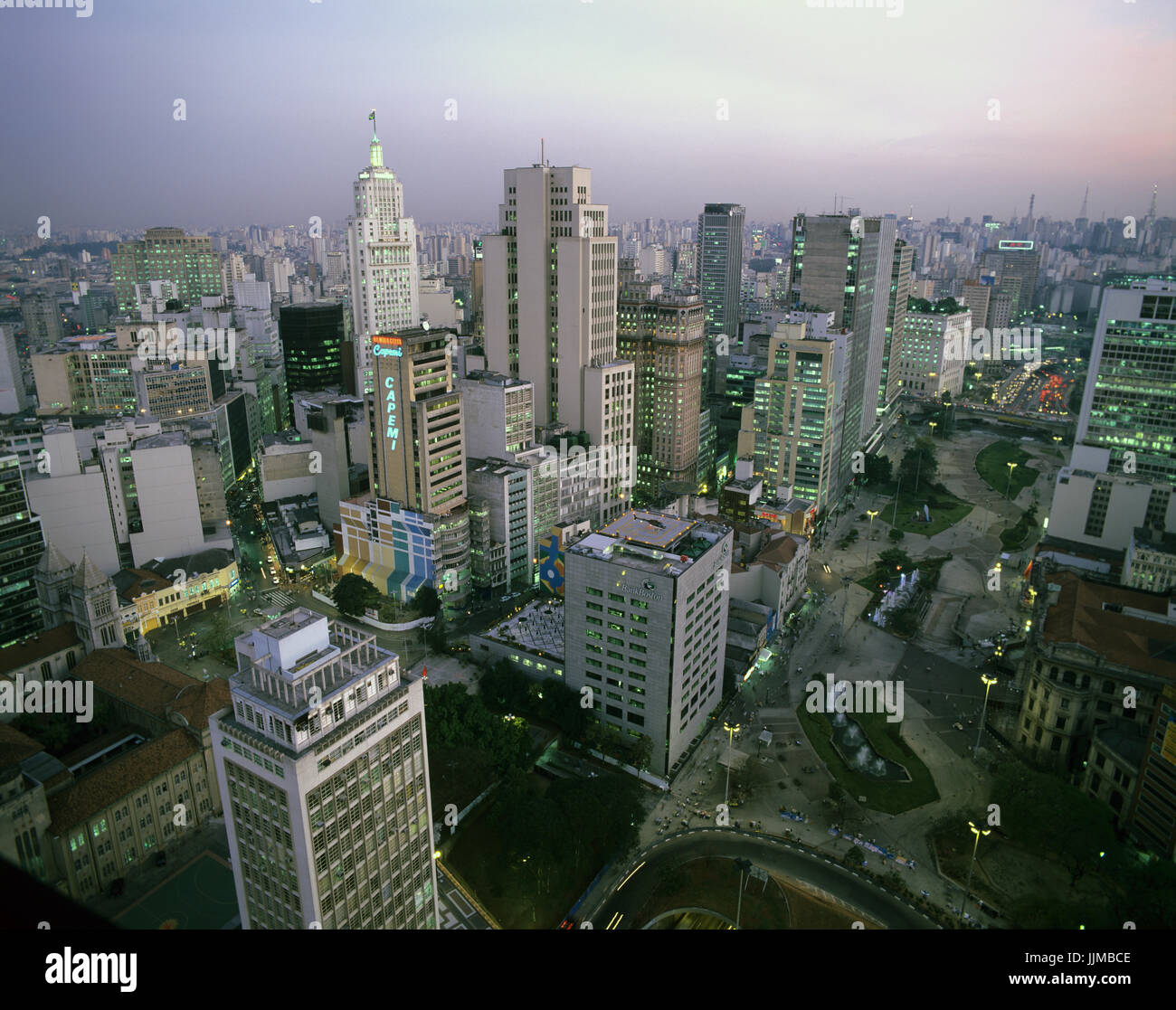 Night, Vale do Anhangabaú, Sao Paulo, Brazil Stock Photo - Alamy