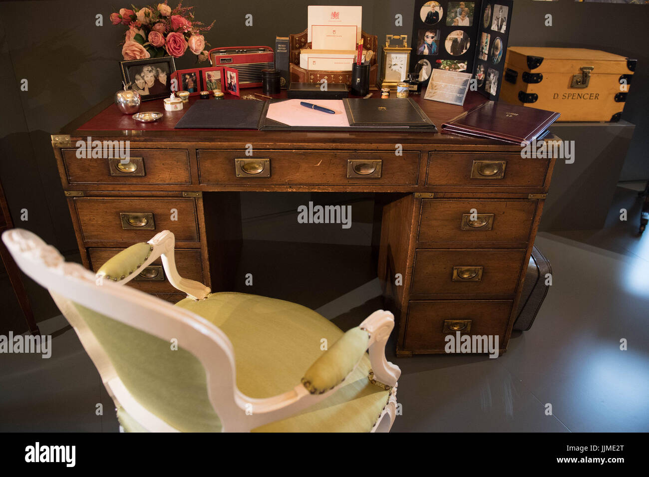 Embargoed to 0001 Friday July 21 The desk from the Kensington Palace ...