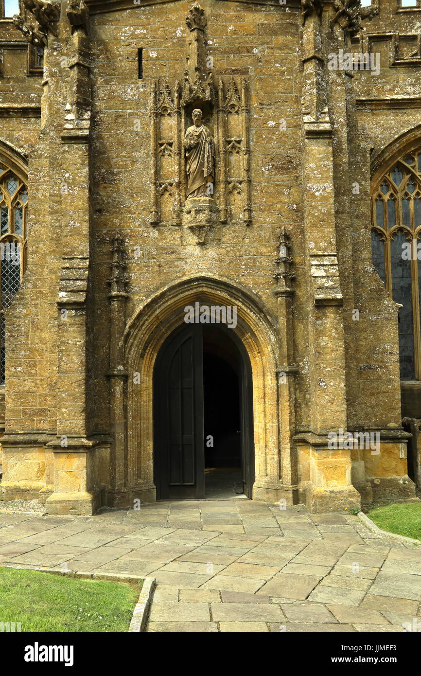 Crewkerne architecture hi-res stock photography and images - Alamy