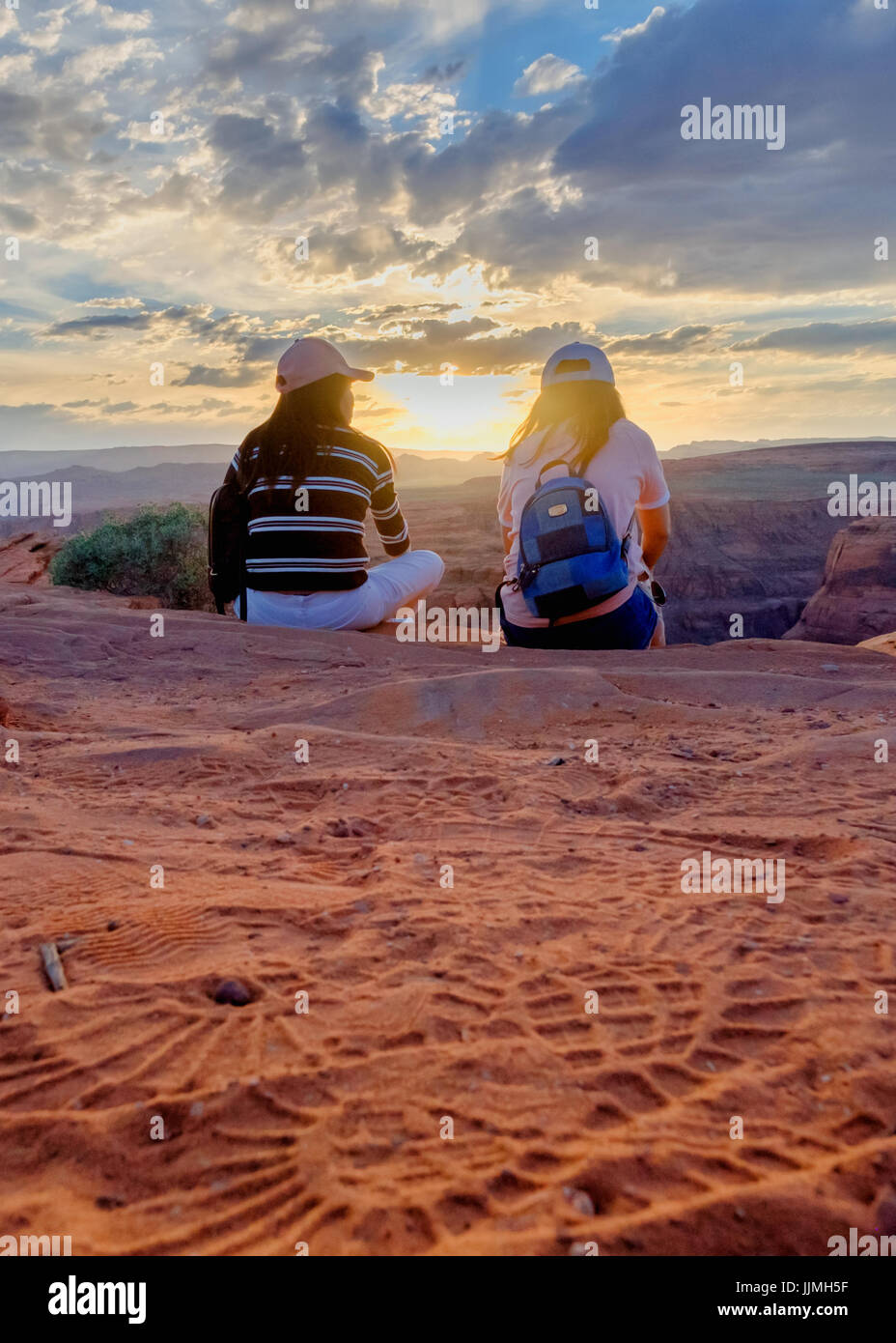 Adult family women hi-res stock photography and images - Alamy