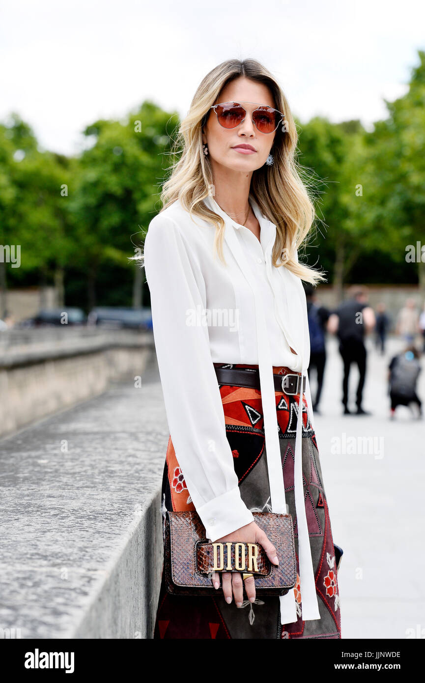 Helena And Paris High Resolution Stock Photography and Images - Alamy