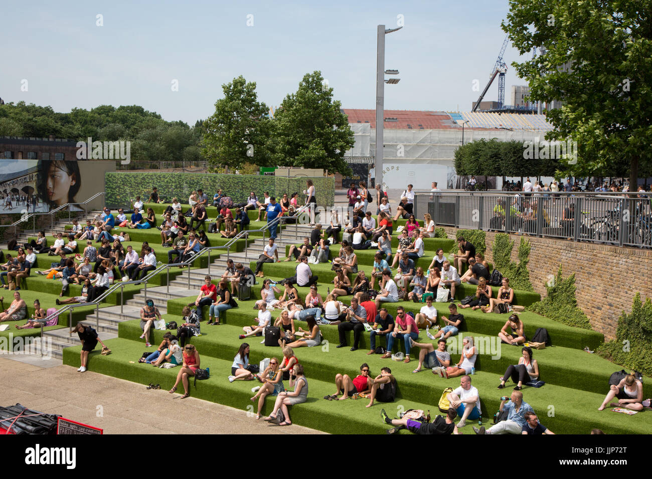 Kings cross arts university hi-res stock photography and images - Alamy