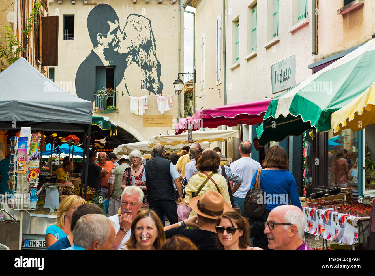 Thursday Market High Resolution Stock Photography and Images - Alamy