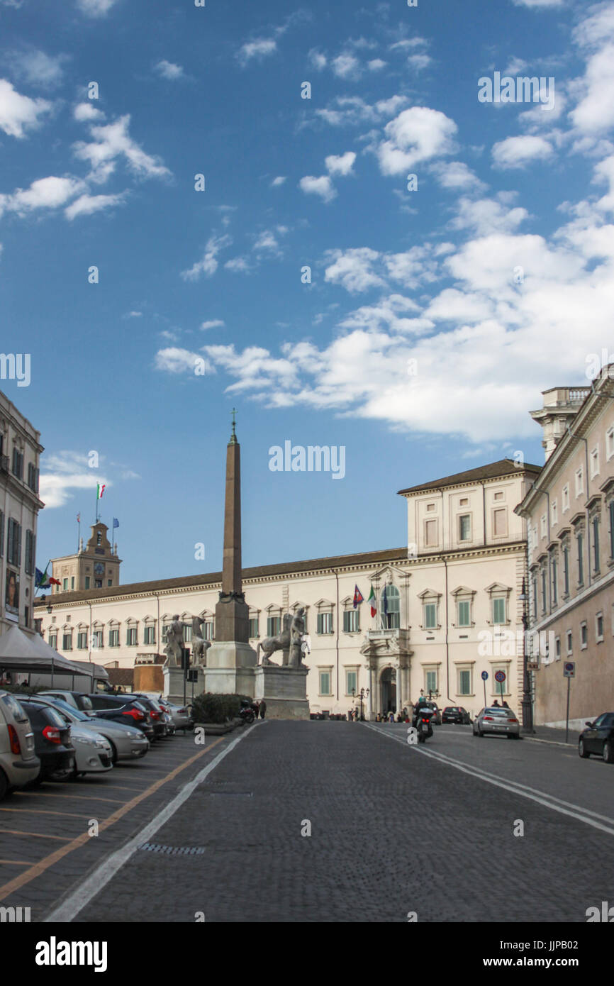 Piazza del Quirinale with the Quirinal Palace in the background ...