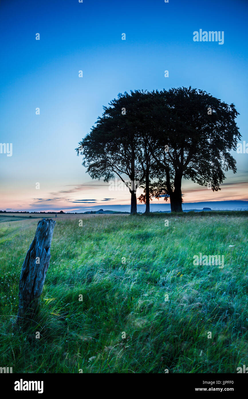 Sunrise from Olivers Castle on Roundway Hill near Devizes in Wiltshire ...